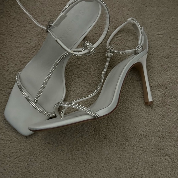 Sol Sana | Shoes | New Wbox Sol Sana Reina White Rhinestone Strappy ...